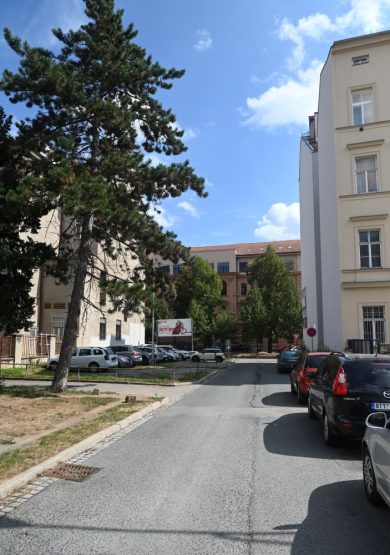 City of Brno Approves Plans For New Apartment Building At Empty Site On ...